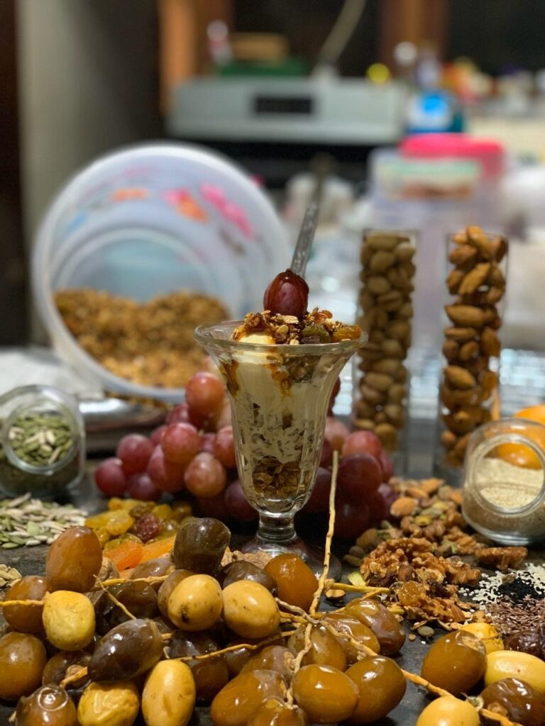 DATES’&’MATES – PowerCrunch Granola